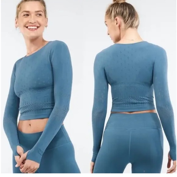Fabletics | Tops | Fabletics Ashton Sculptknit Long Sleeve Blue Top ...